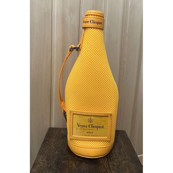 Dining | Veuve Clicquot Brut Champagne Ice Jacket Orange Zip Carrier ...